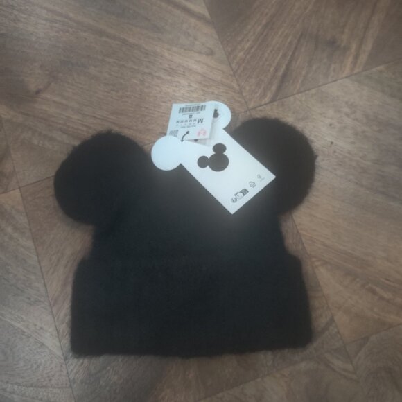 Zara | Accessories | Zara Mickey Mouse Ear Knit Beanie For Zara X ...